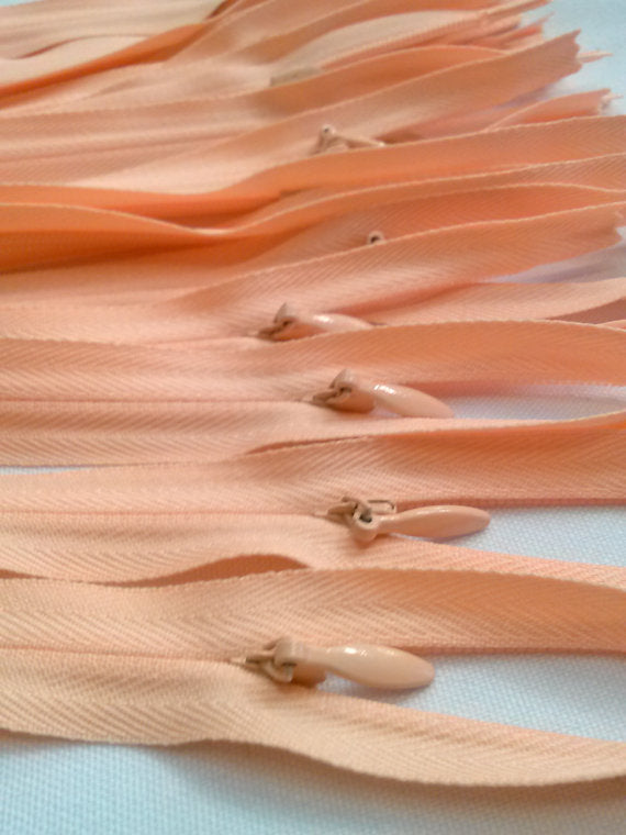 Light Peach Invisible Zippers 14 Inch Color 521 — ZipUpZipper