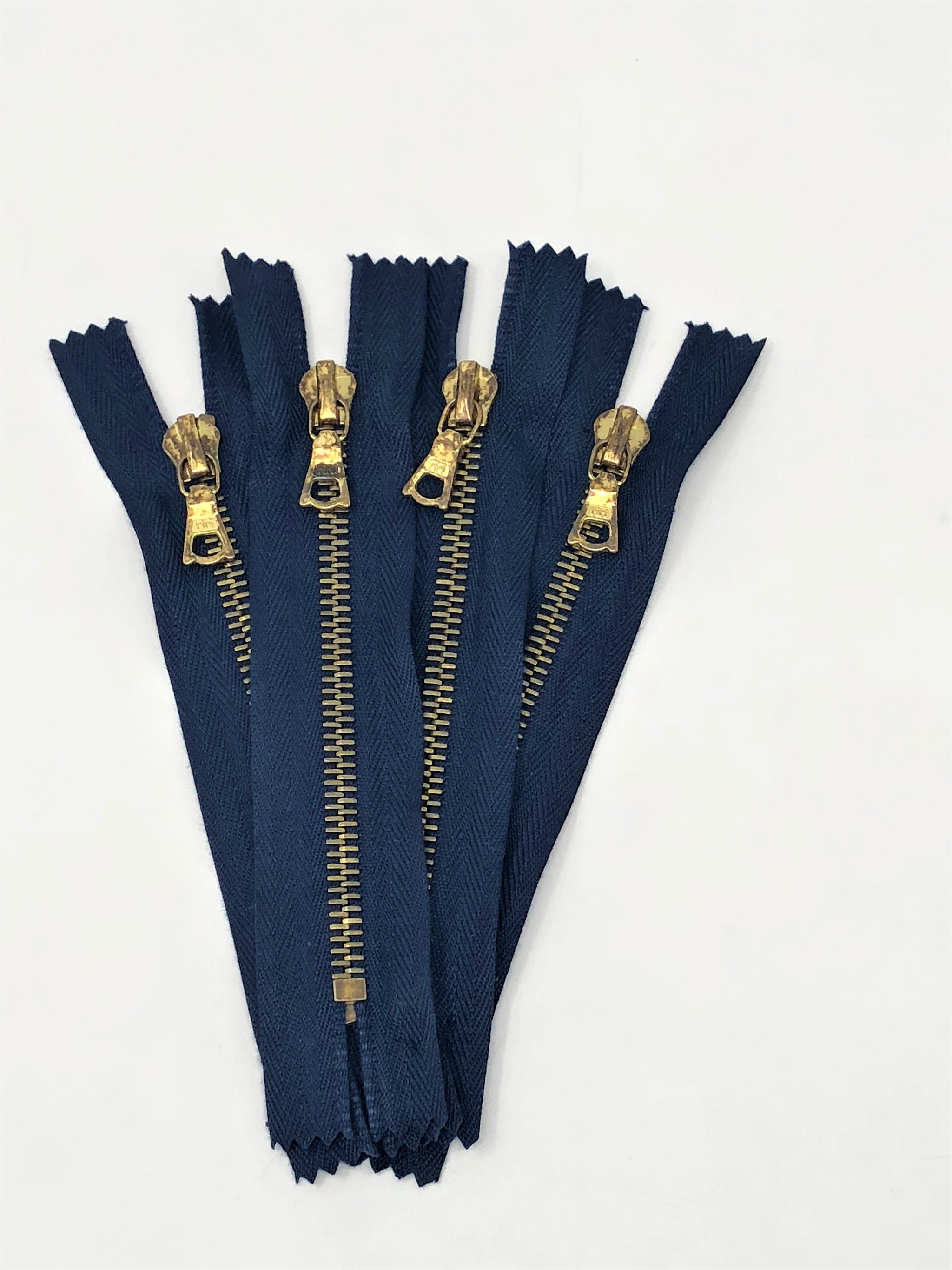 Metal Zippers: YKK, Riri, Glossy & More — ZipUpZipper