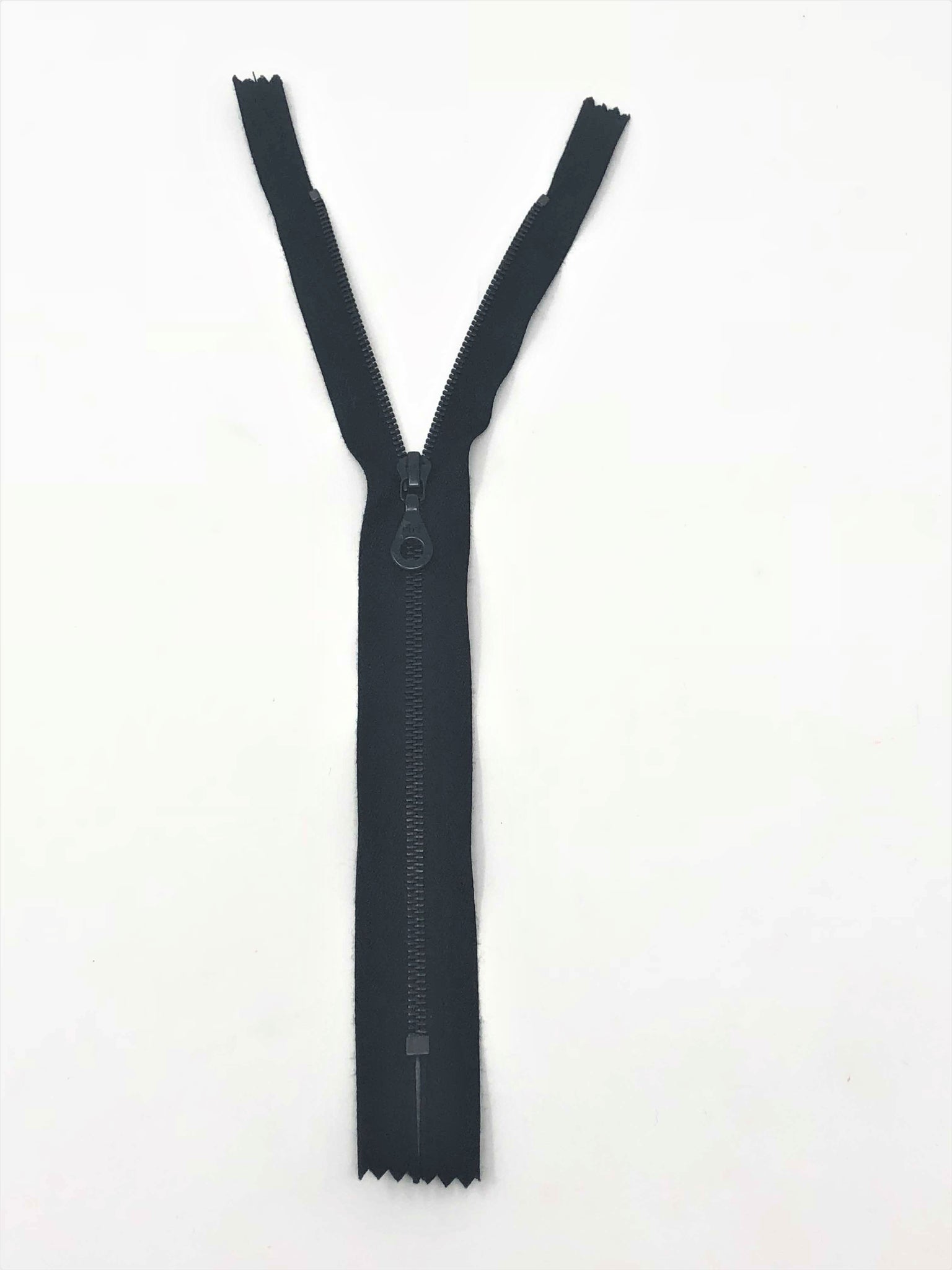 All Zippers | YKK, Riri, Lampo, UCAN, Nylon Coil & More — ZipUpZipper