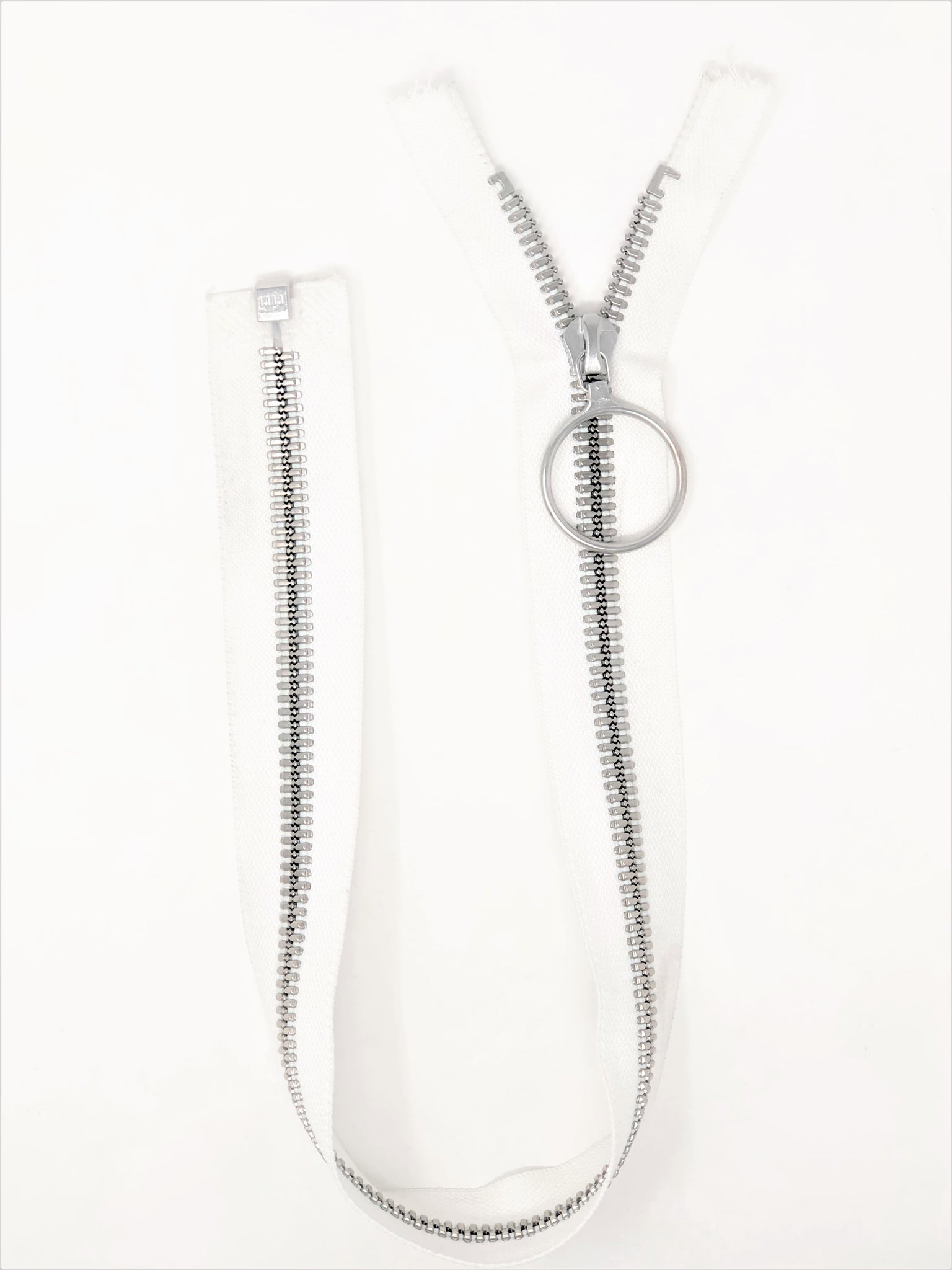 Metal Zippers: YKK, Riri, Glossy & More — ZipUpZipper